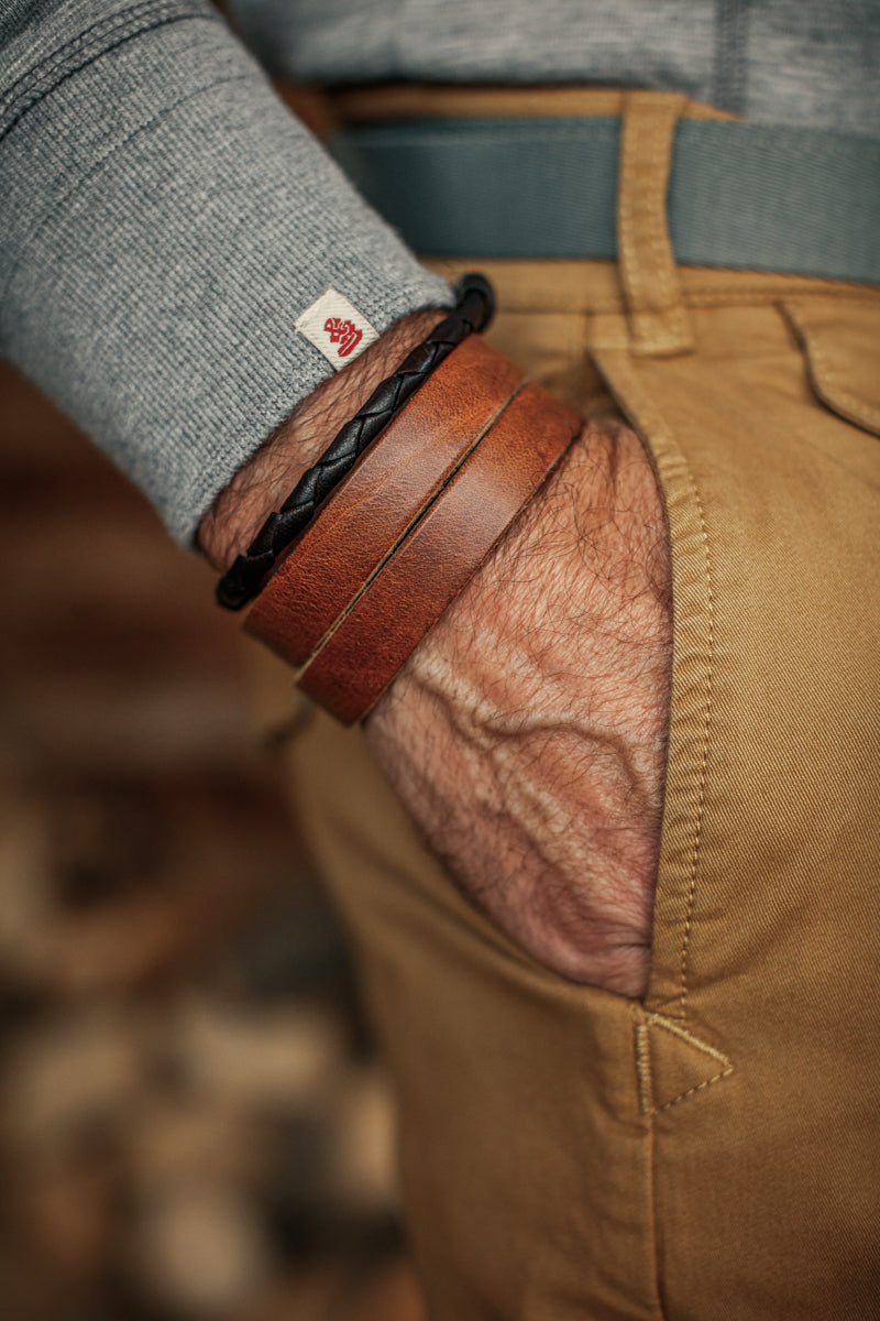 SONS Men s Leather Double Cuff Bracelet Brown